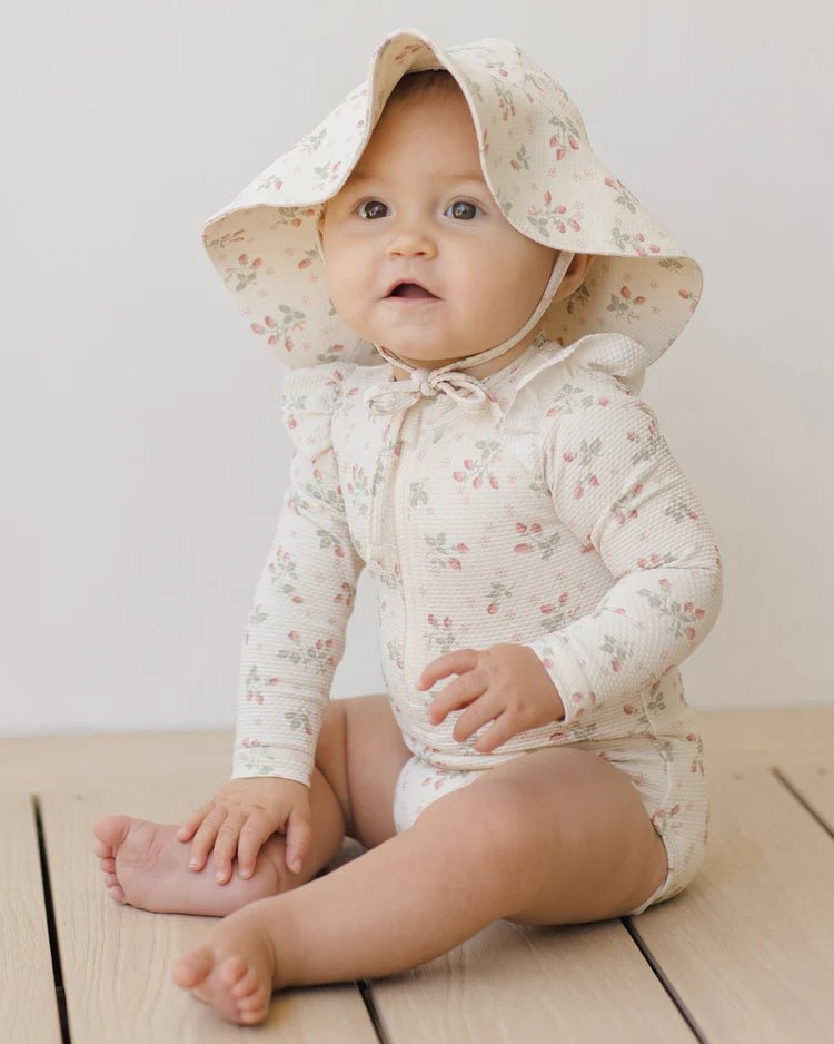 Byron Rashguard One-Piece || Strawberries – Khanh